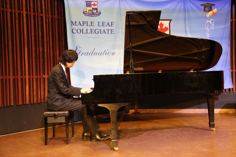 Our Advantages - Maple Leaf Collegiate