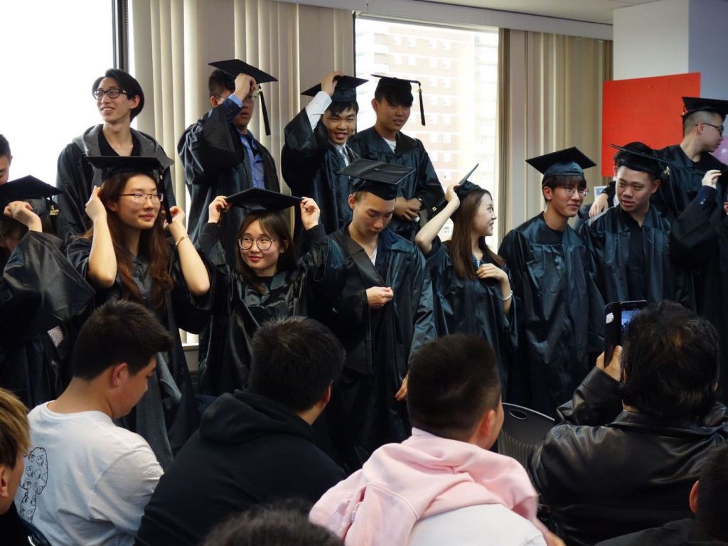 我们的教育优势 - Maple Leaf Collegiate